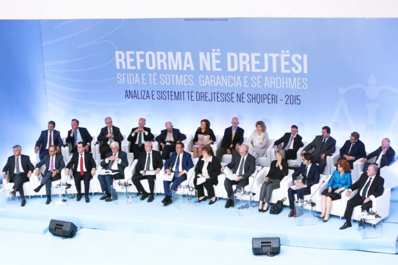 Si u manipulua në Tiranë reforma në drejtësi Si u manipulua në Tiranë reforma në drejtësi