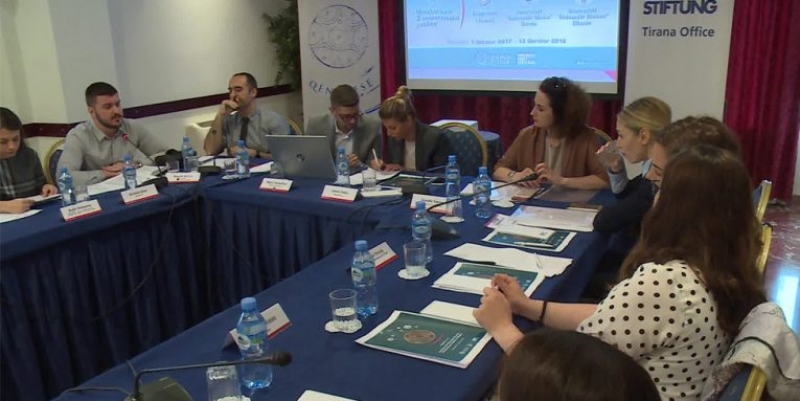 Menaxhimi financiar i universiteteve – KLSH nis kontrollin në 7 ... Menaxhimi financiar i universiteteve – KLSH nis kontrollin në 7 ...