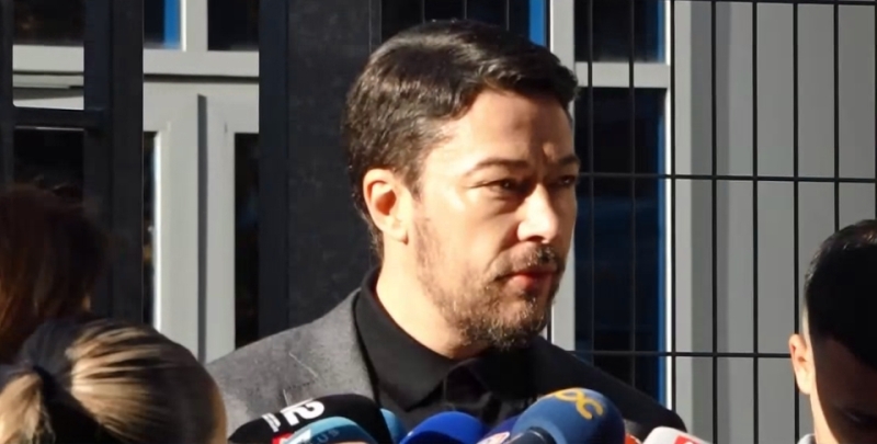 “Gërdeci”/ Shkëlzen Berisha: Teatër politik, në mëngjes thirret djali ... “Gërdeci”/ Shkëlzen Berisha: Teatër politik, në mëngjes thirret djali ...